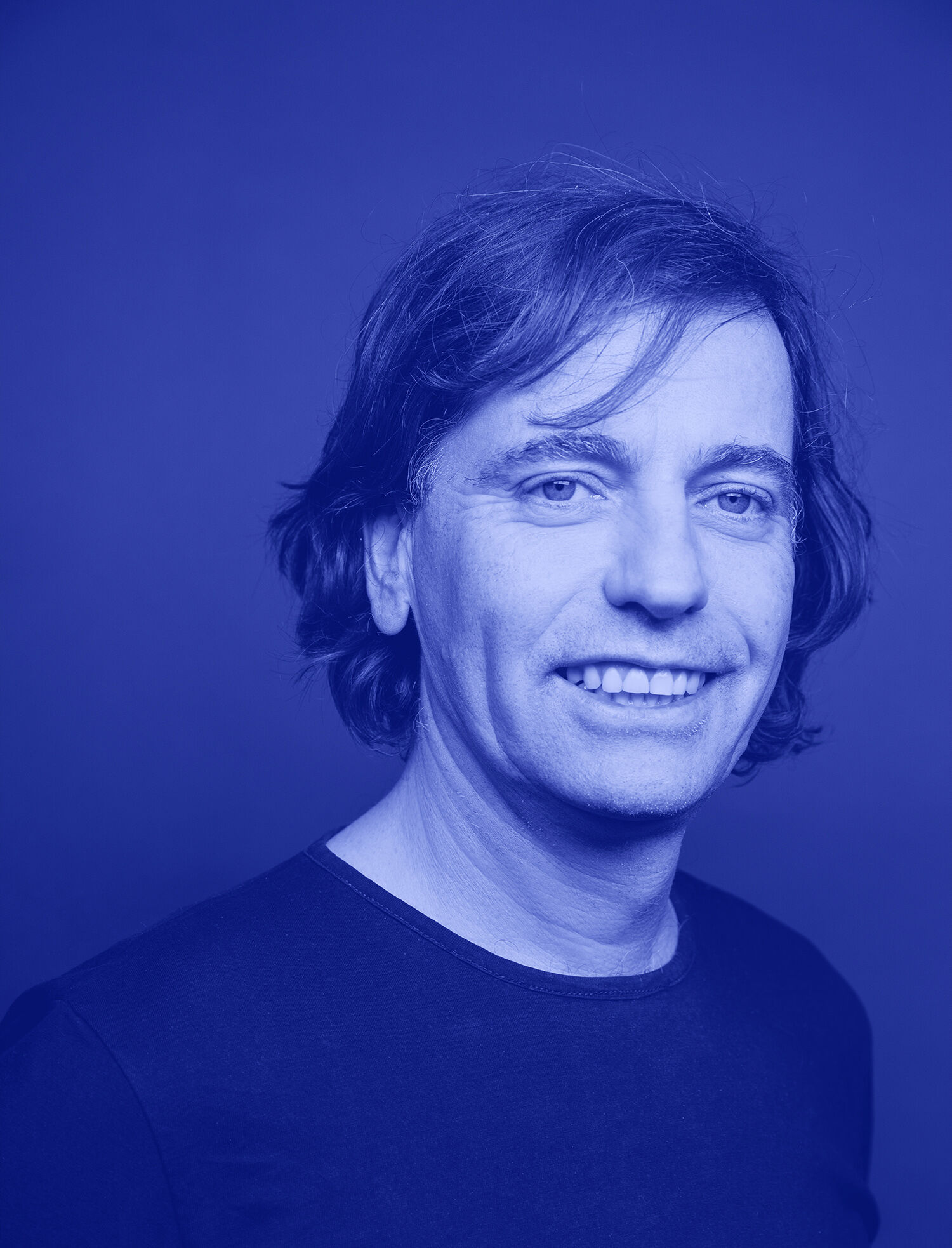 Freier Autor und Kurator: Dem Zufall eine Chance geben - Alumni Podcast ...